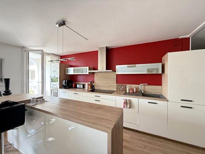 Orléans, Faubourg Saint-Jean : Appartement 3 pièces à louer