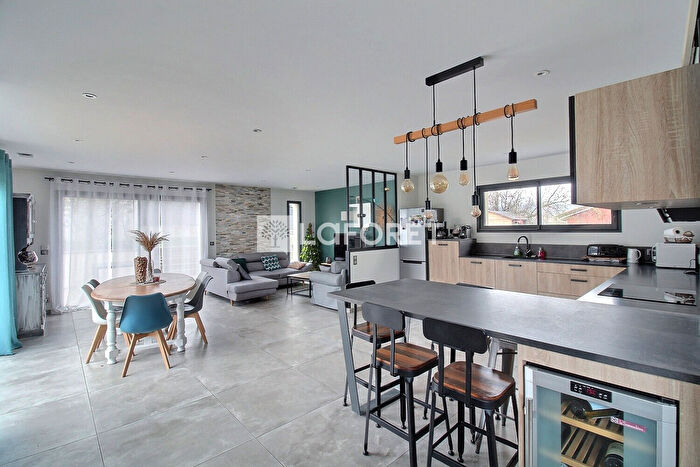 Maison à vendre - Champdieu - 7 pièces - 3 chambres