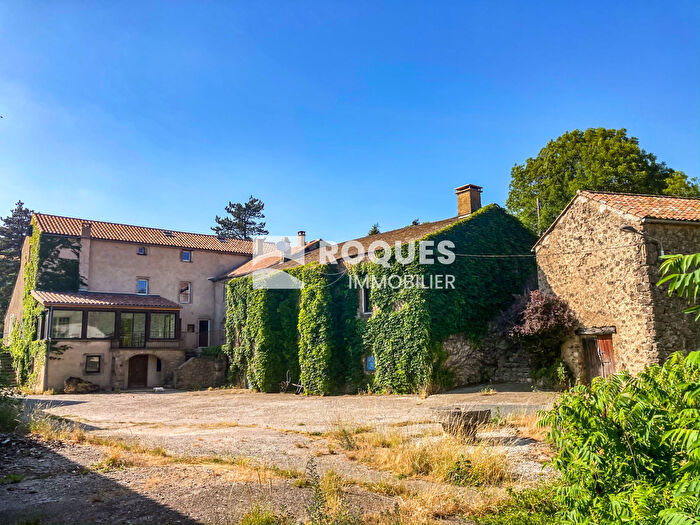 Castanet-le-Haut : Maison 13 pièces à vendre