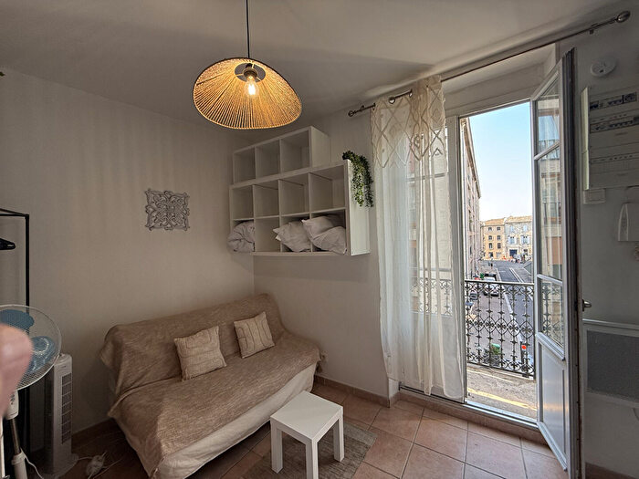 Appartement 1 pièce à louer - Avignon, Palais des Papes, Zone Piétonne