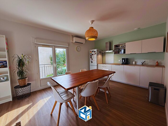 Maison à vendre - Saint-Pierre-des-Corps, Langevin - 6 pièces - 5 chambres