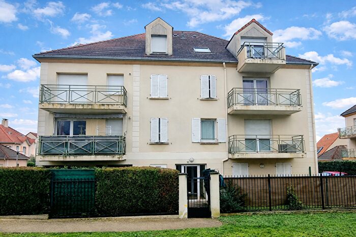 Appartement à vendre - Lieusaint - 2 pièces - 1 chambre