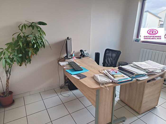 Appartement à vendre - Le Péage-de-Roussillon - 4 pièces - 2 chambres