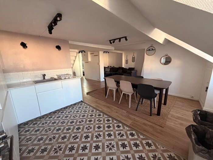 Appartement à vendre - Rouen, Saint-Marc, Croix de Pierre, Saint-Nicaise - 6 pièces - 4 chambres