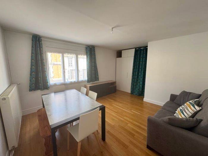 Centre Ouest, Bar-sur-Aube - Appartement 3 pièces à louer