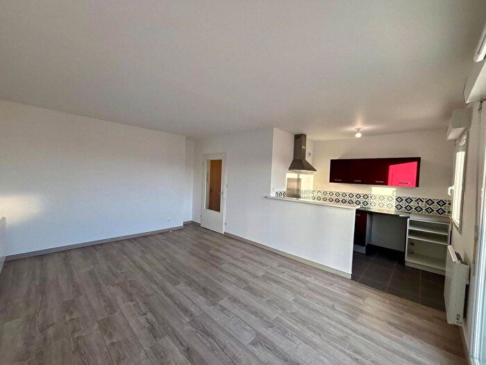 Appartement à louer - Madeleine-Saint Léonard-Justices, Angers - 2 pièces - 1 chambre