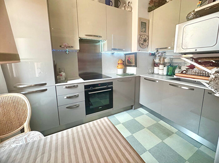Appartement 2 pièces à vendre à Nice, Libération