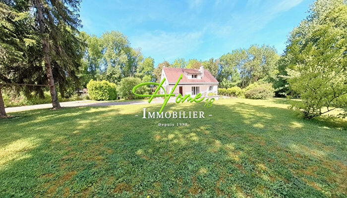 Maison 8 pièces à Saint-Georges-sur-Moulon, à vendre