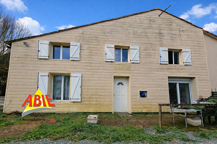 Maison à vendre - Celles-sur-Belle - 5 pièces - 3 chambres
