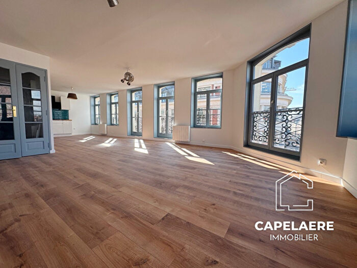 Appartement à vendre - Lille, Centre-ville, Euralille - 4 pièces - 3 chambres