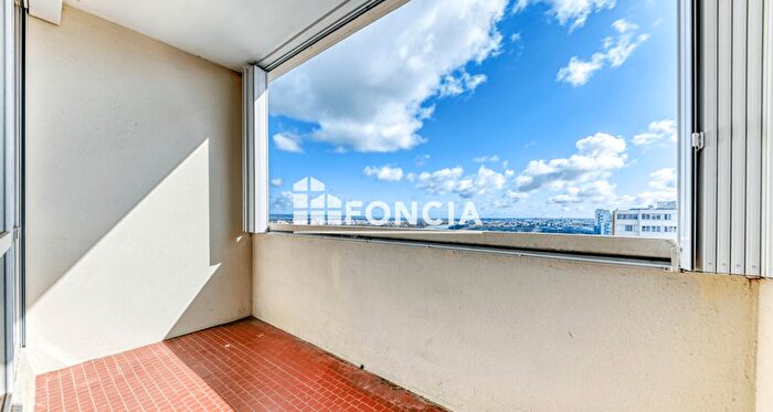 Appartement à vendre - Villeurbanne, Cusset - 2 pièces - 1 chambre