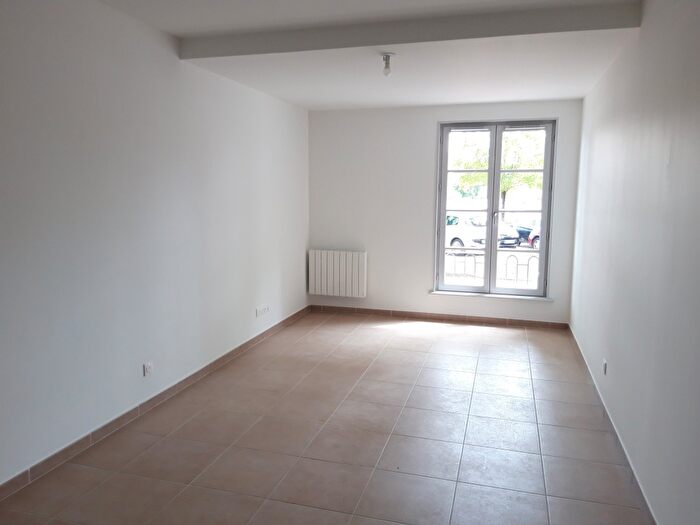 Chalon-sur-Saône, Centre-ville : Appartement 3 pièces à louer