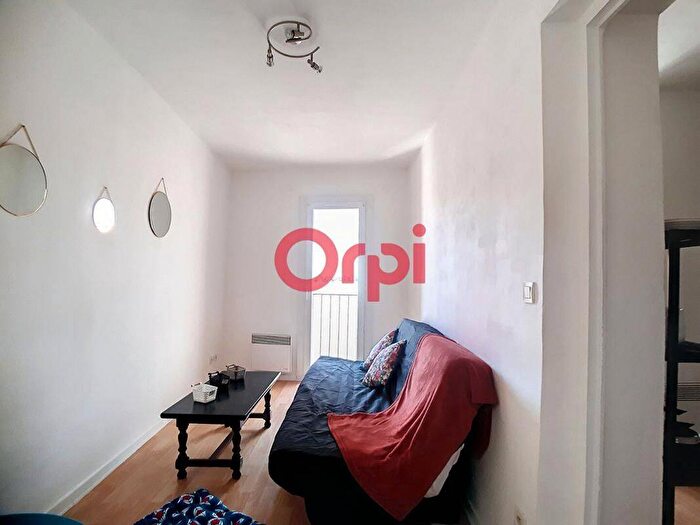 Appartement 1 pièce à louer à Nord, Prades