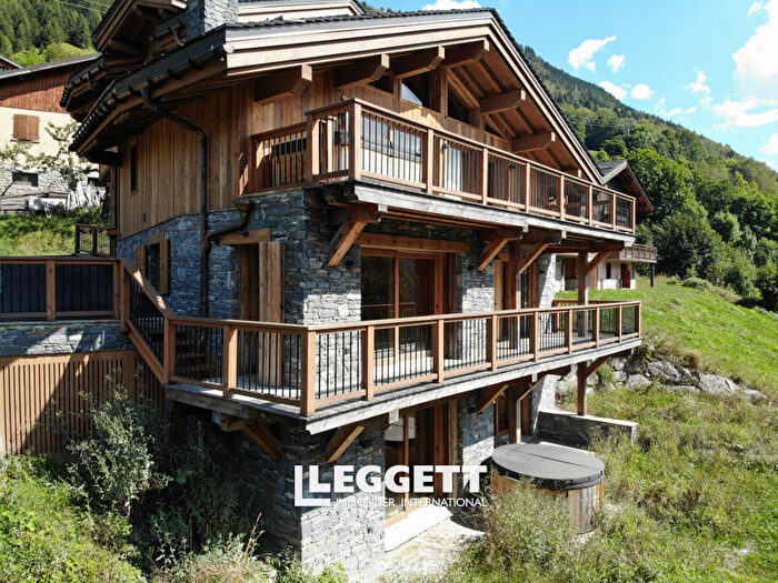 Maison à vendre - Saint-Martin-de-Belleville - 6 pièces - 4 chambres