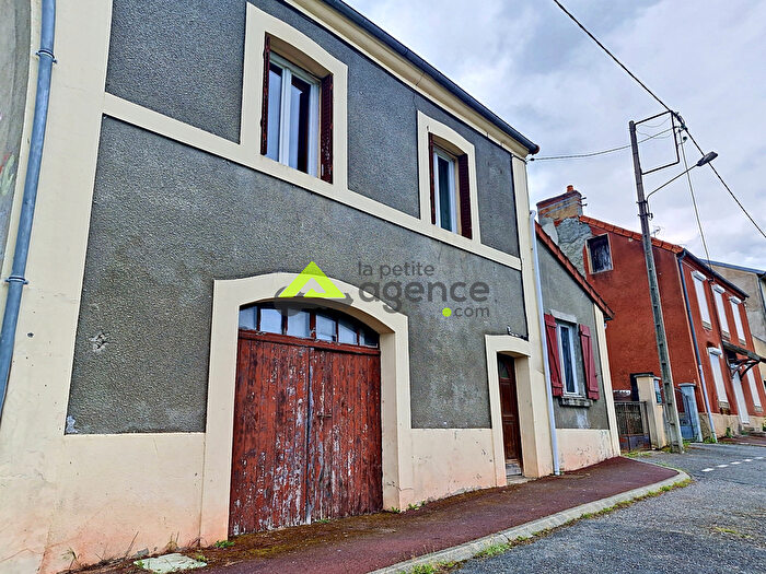 Lavaveix-les-Mines : Maison 5 pièces à vendre