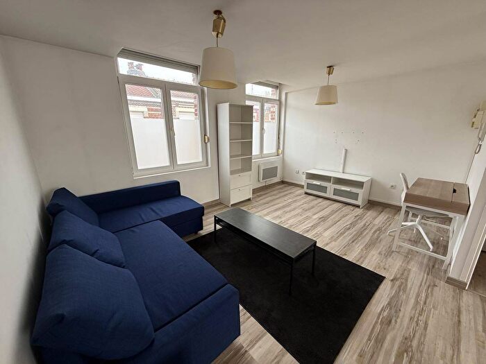 Bois Blanc, Lille - Appartement 2 pièces à louer