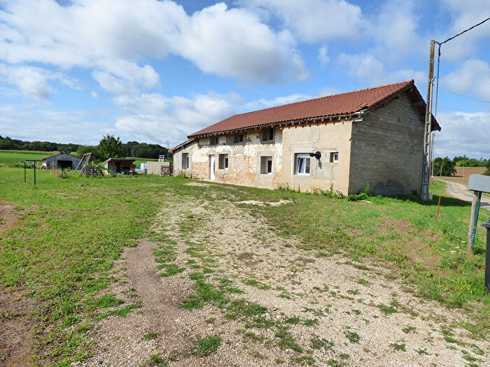 Maison à vendre - Vernoux - 8 pièces - 5 chambres