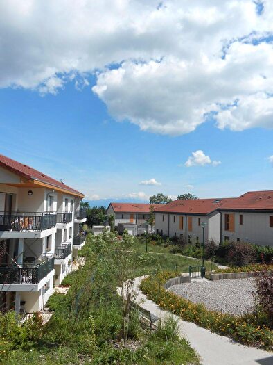 Appartement à louer - Échenevex - 4 pièces - 3 chambres