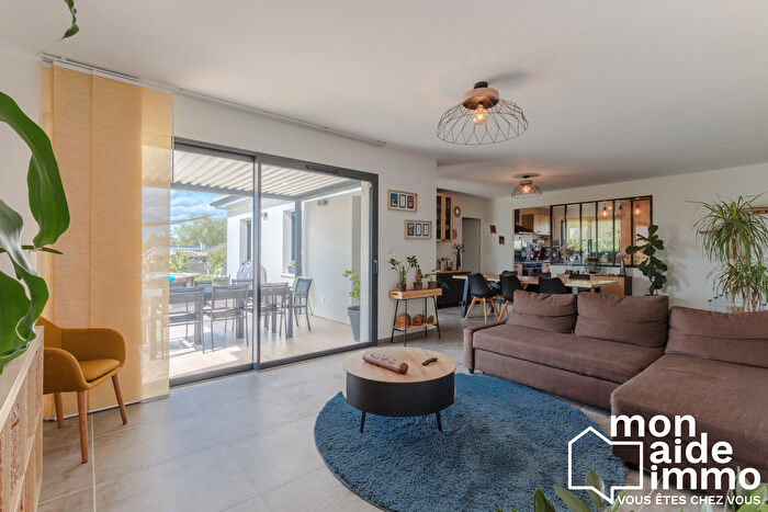 Maison à vendre - Fargues-Saint-Hilaire - 6 pièces - 4 chambres