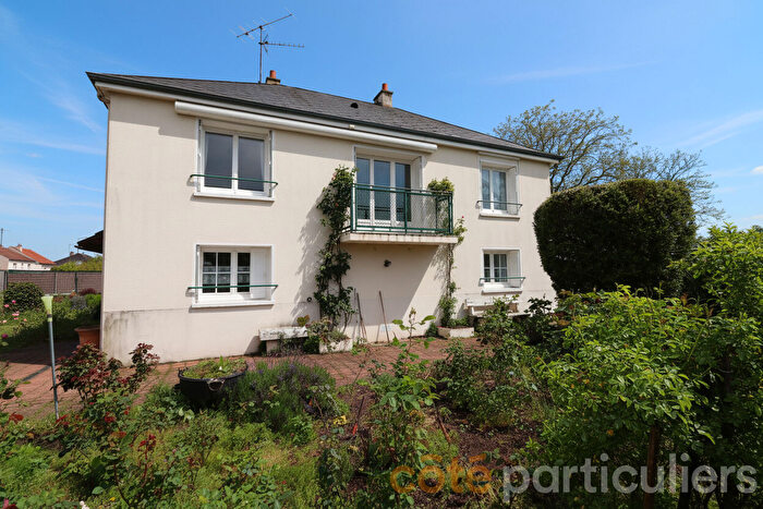 Maison 5 pièces à vendre à Chevilly