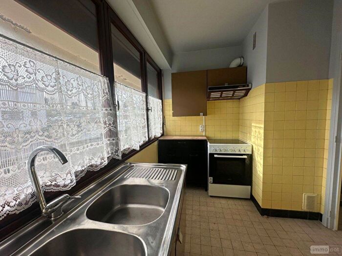 Appartement à louer - Ussel - 2 pièces - 1 chambre