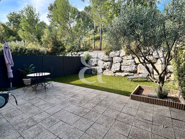 Appartement 2 pièces à louer à Les Ecarts, Saint-Rémy-de-Provence