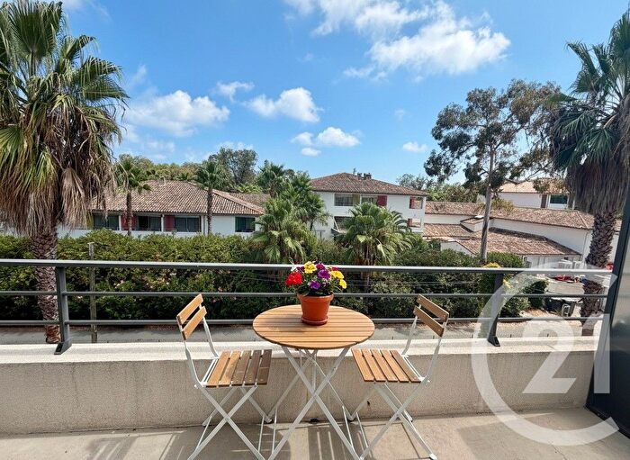 Appartement 1 pièce à vendre à Mandelieu-la-Napoule, Les Termes