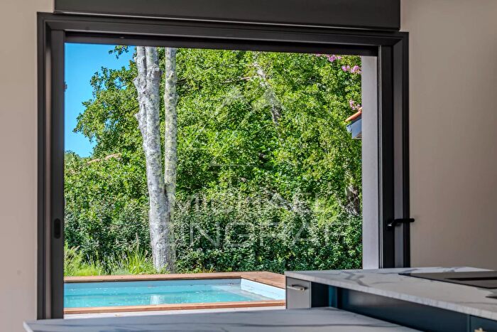 Maison à vendre - La Teste-de-Buch, Centre-ville - 5 pièces - 4 chambres