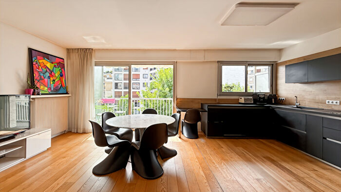 Appartement 3 pièces à vendre - Paris 16ème, Auteuil-Nord, Jasmin, Mirabeau