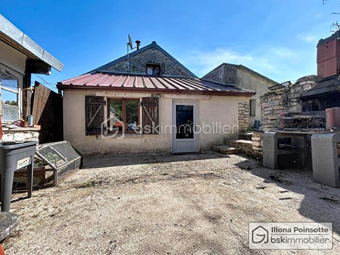 Yrouerre - Maison 4 pièces à vendre