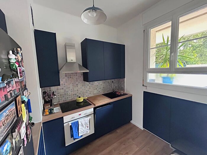 Nice, Chambrun : Appartement 3 pièces à vendre
