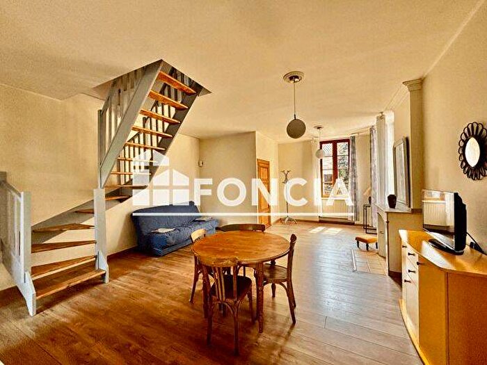 Est, Bon-Encontre : Appartement 3 pièces à louer