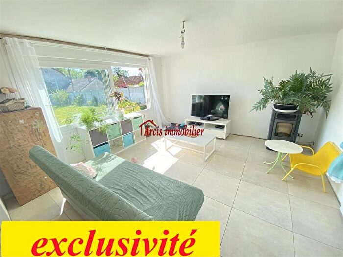 Maison 5 pièces à Mailly-le-Camp, à vendre