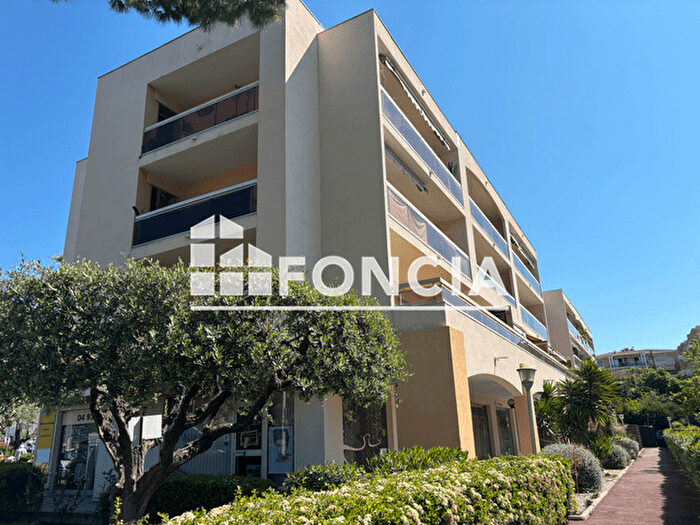 Appartement à vendre - Le Cannet, Rocheville, Colombier, Campelières - 2 pièces - 1 chambre