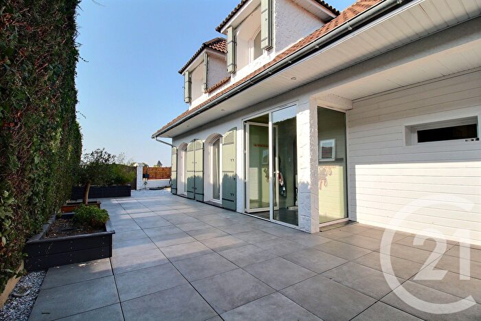 Maison à vendre - Pessac, Le Monteil - 5 pièces - 4 chambres