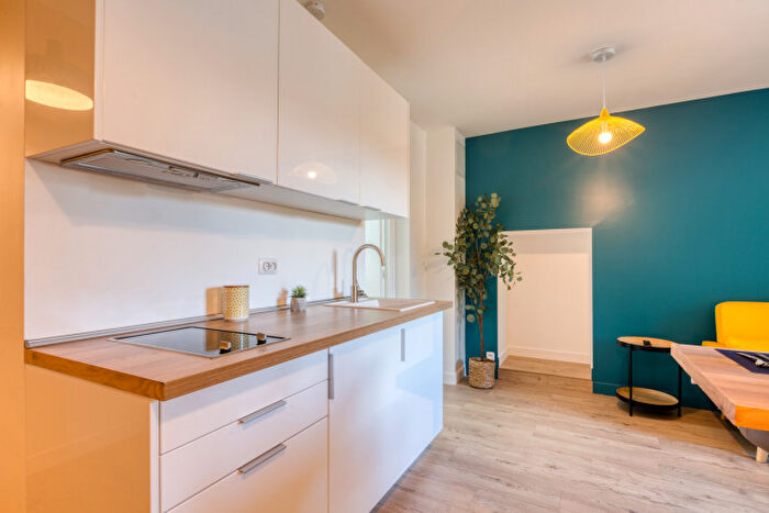 Appartement 1 pièce à Brétigny-sur-Orge, La Fontaine, à louer