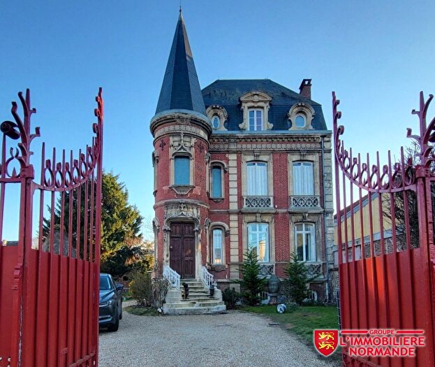 Maison à vendre - Louviers, Saint-Jean - 9 pièces - 5 chambres