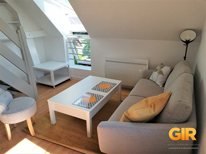 Appartement à louer - Quartiers Sud-Est, Francisco Ferrer - 1 pièce - 1 chambre