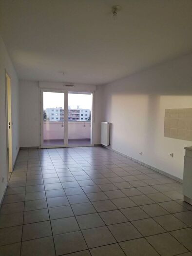 Appartement à louer - Croix Luizet, Villeurbanne - 4 pièces - 3 chambres
