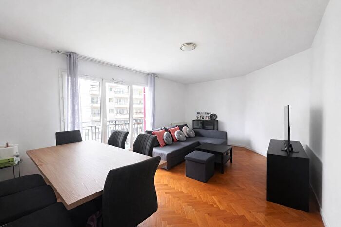 Appartement à vendre - Courbevoie, Faubourg de lArche - 3 pièces - 1 chambre