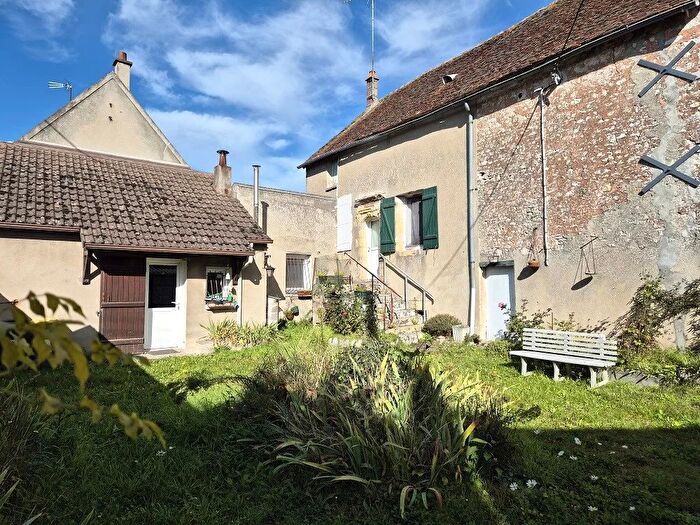 Maison à vendre - Beaune-la-Rolande - 3 pièces - 2 chambres