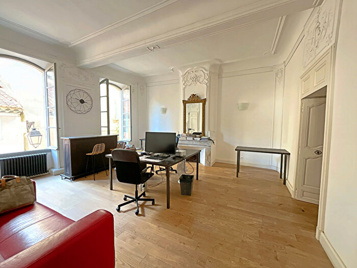Appartement 5 pièces à vendre à Arles, Centre-ville