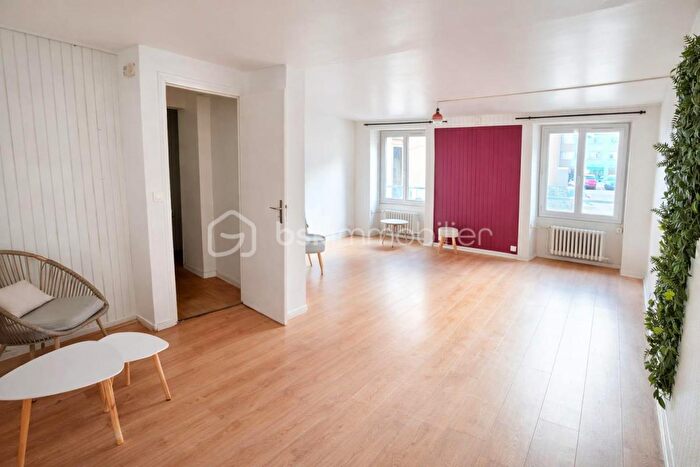 Mennecy, Centre-ville, Gare, Châtries, Château, Bel-Air - Appartement 3 pièces à vendre
