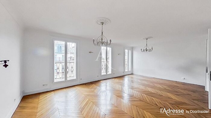 Appartement à vendre - Paris e  - 2 pièces - 1 chambre