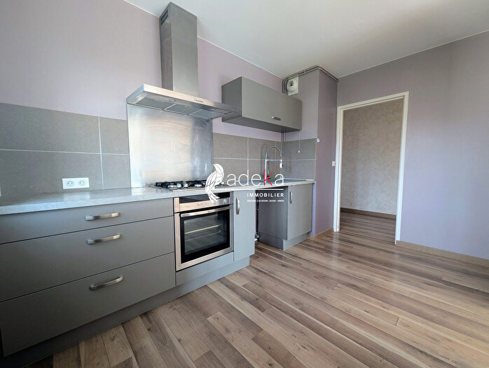 Clermont-Ferrand, Herbet, Brezet, Saint-Jean : Appartement 3 pièces à louer
