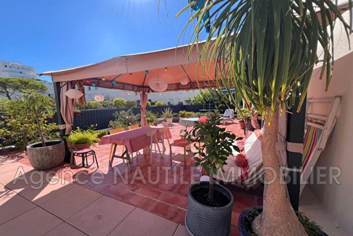 Appartement à vendre - La Grande-Motte - 3 pièces - 2 chambres