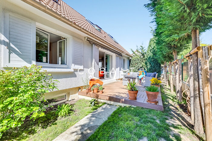 Maison 5 pièces à vendre à Le Chesnay, Glatigny, Rueil