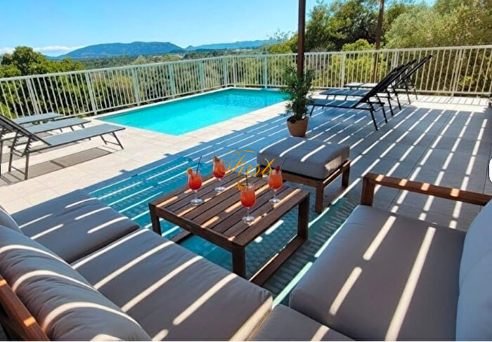 Maison à vendre - Lecci - 4 pièces - 3 chambres