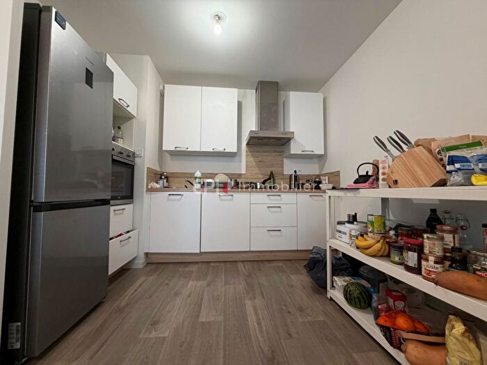 Appartement à louer - Noyal-Châtillon-sur-Seiche - 2 pièces - 1 chambre