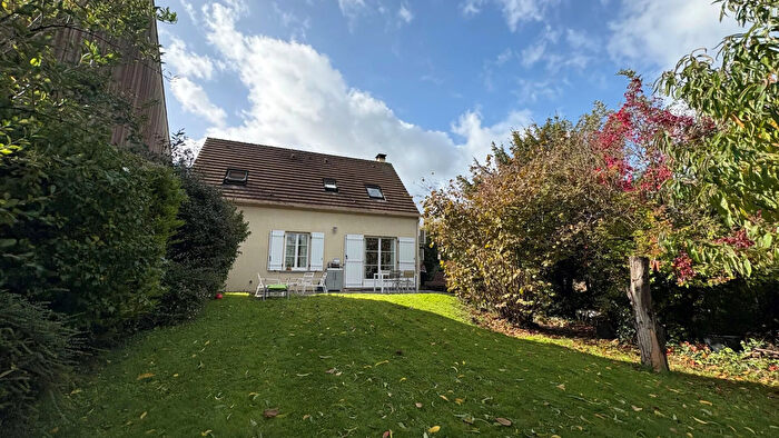 Maison à vendre - Gouvieux - 4 pièces - 3 chambres